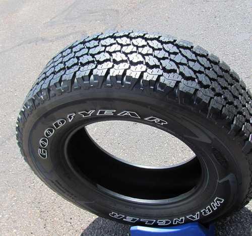 Goodyear Wrangler AT Adventure 255/65 R19 114H
