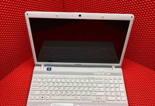 Ноутбук 15.6" Sony VAIO PCG-71C11V, 250 ГБ, E-350, RAM 4 ГБ, Radeon HD 6310 0.5 ГБ