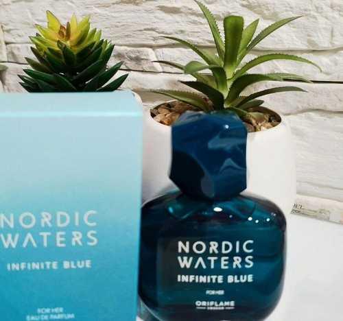 Oriflame Nordic Waters Infinite Blue и Amber elix