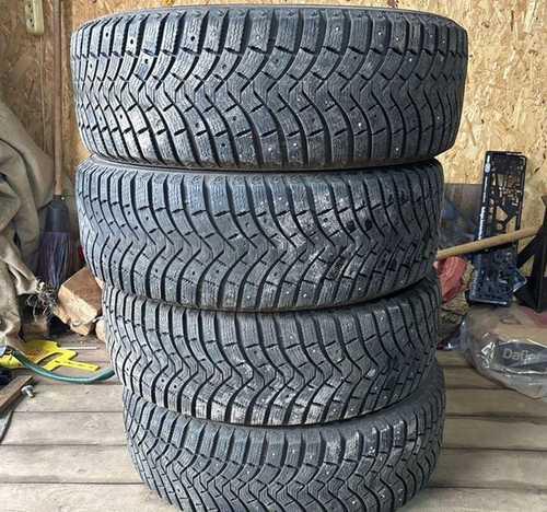 Michelin Latitude X-Ice North 225/65 R17 102T