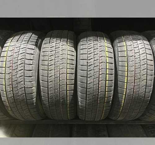 Bridgestone Blizzak VRX2 205/60 R16 90P