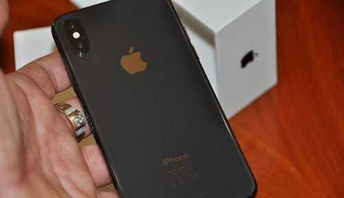 Смартфон Apple iPhone X 64Gb Black