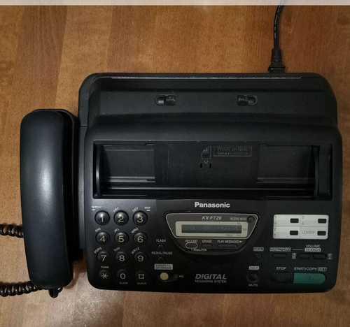 Факс Panasonic KX-FT26