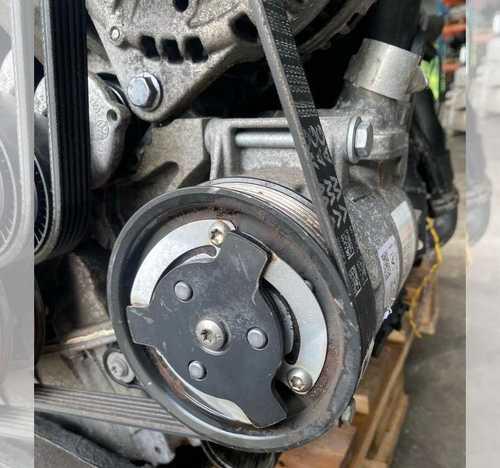 Компрессор кондиционера Volkswagen Passat B7 2011