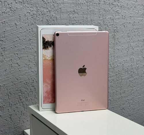 iPad Pro 10.5 64gb WiFi + Celluar