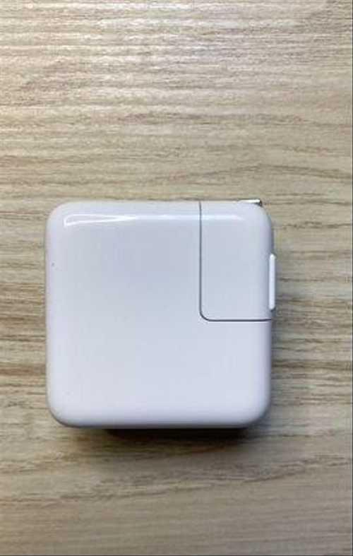 Оригинальный блок зарядки Apple Macbook 30W
