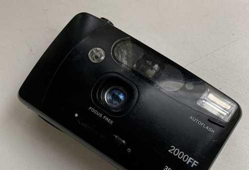 Плёночный фотоаппарат polaroid 2000ff