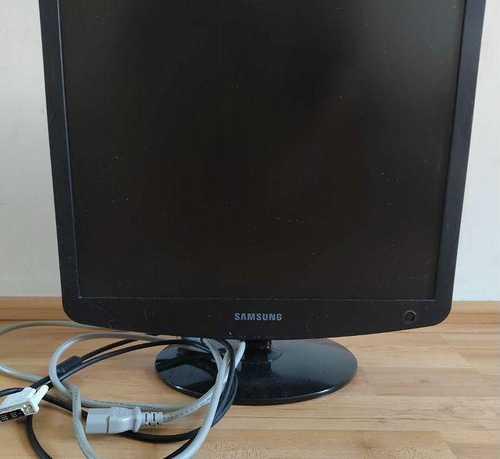 Монитор Samsung syncmaster 932 19"