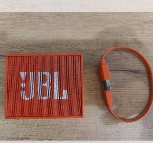 Колонка JBL Go 1