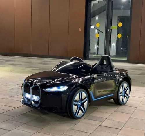 Детский электромобиль BMW