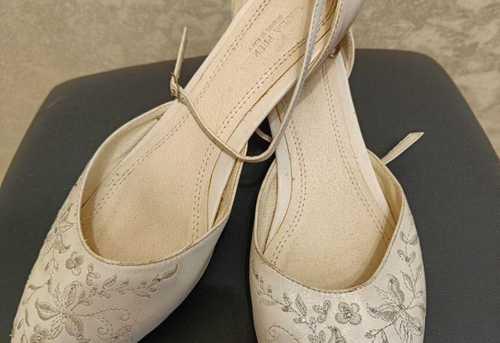 Туфли свадебные белые 41 размер
