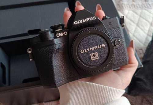 Беззеркальный фотоаппарат Olympus omd10 mark 3