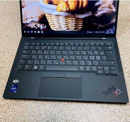 Thinkpad X1 Carbon Gen 10 как Новый