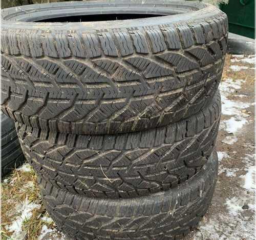 Kormoran Snow 205/50 R17 95U