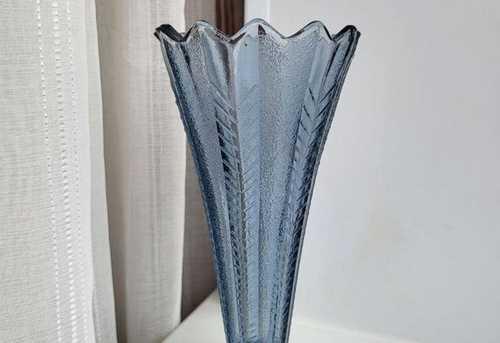 Старинная ваза цветное стекло, завод Неман