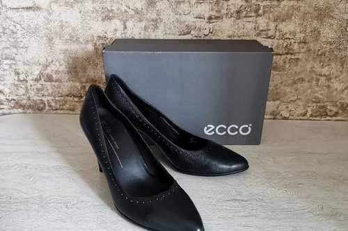 Черные женские туфли Ecco