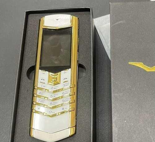 Кнопочный телефон vertu