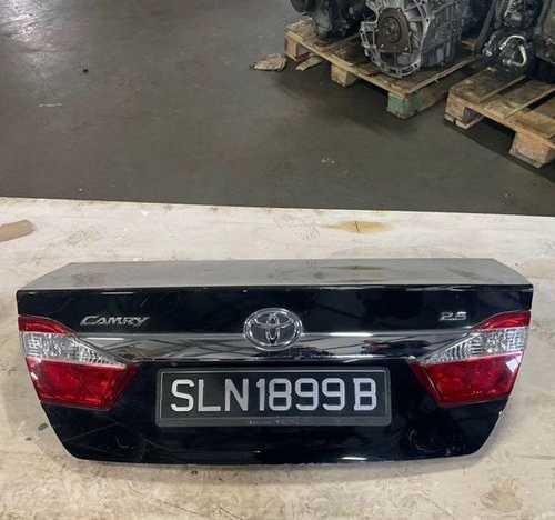 Крышка багажника Toyota Camry CV50 2012-2017