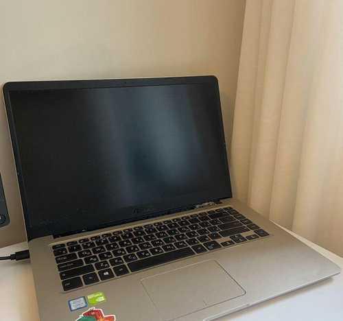 Ноутбук Asus vivobook s15