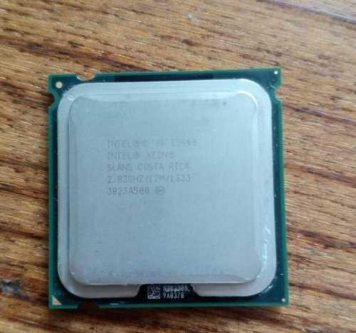 Процессор Intel Xeon E5440