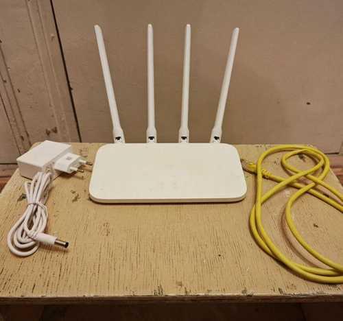 Роутер Xiaomi Mi Router 4A