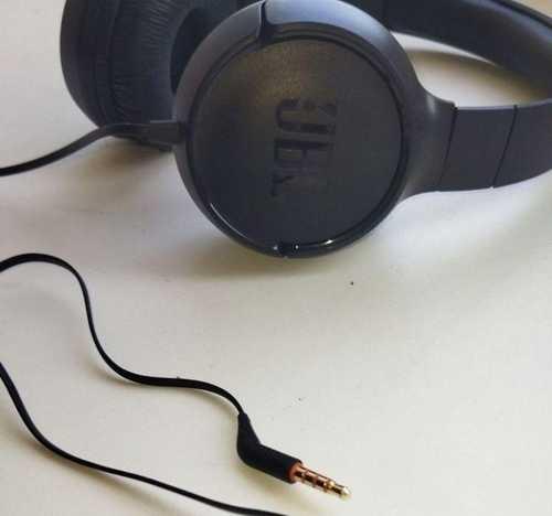 Проводные наушники JBL