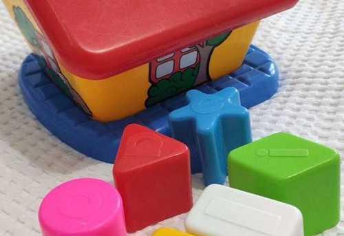 Кубики, сортер, развивающие игрушки