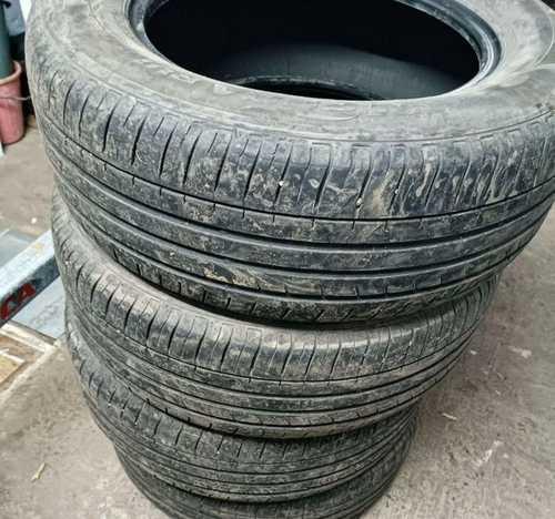 Nexen N Fera RU1 235/65 R17