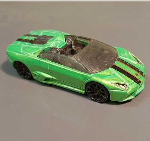 Модель автомобиля Hot wheels