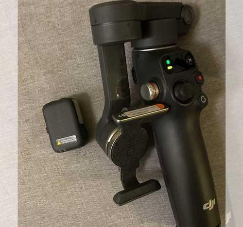 Стабилизатор для съемки dji osmo mobile 7P