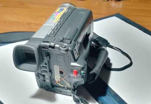 Видеокамера Samsung VP-L850