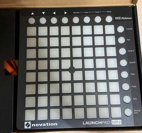 Novation launchpad mini