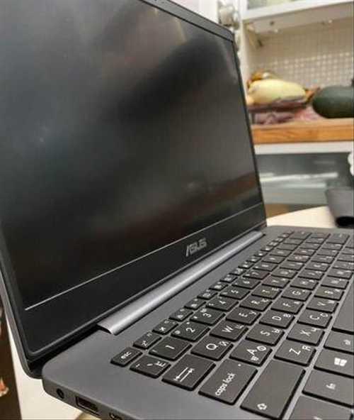 Asus ZenBook ux430un (i7-8550U, GeForce MX150)
