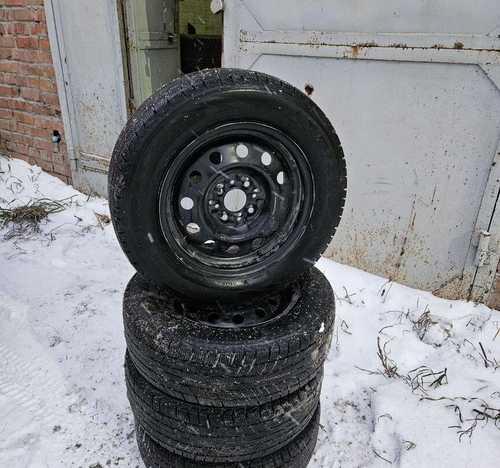 Triangle TR777 185/65 R14