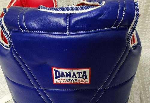 Нагрудник Danata Star и защита паха