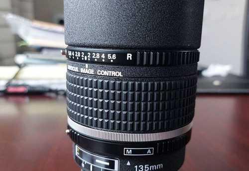 Объектив Nikon AF DC Nikkor 135 mm F/2 D