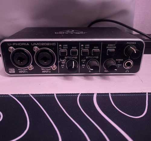 Behringer u phoria umc202hd