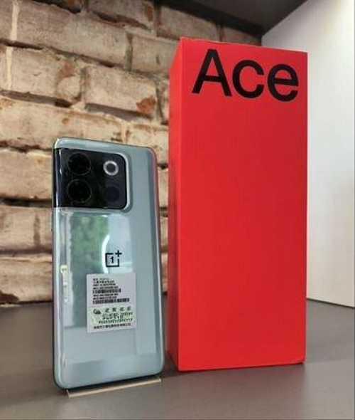 OnePlus Ace Pro 16/256 Зеленый