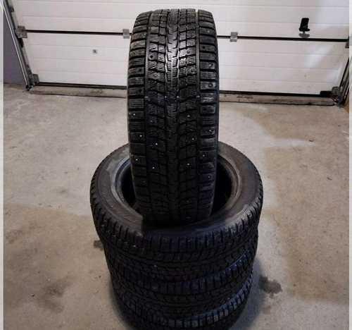 Dunlop SP Winter Ice 01 205/55 R16