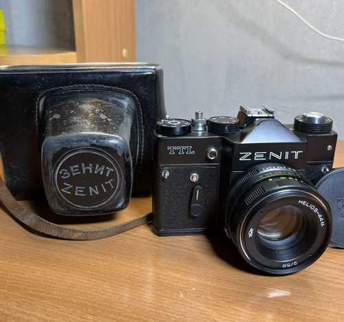 Фотоаппарат пленочный зенит Zenit TTL