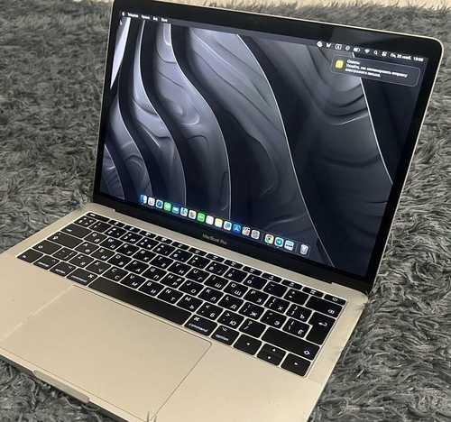 Apple macbook pro 13 2017