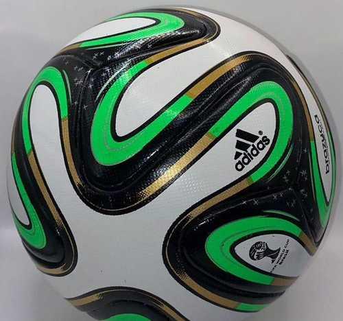 Футбольный мяч adidas brazuca, размер 5