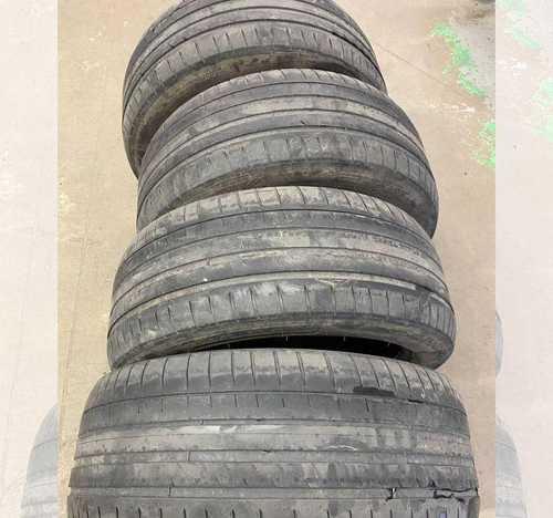 Michelin Pilot Sport 4 245/45 R18 100