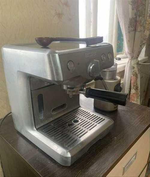 Кофемашина с кофемолкой Bork c800