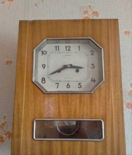 Настенные часы СССР с боем. Янтарь. очз. 46см