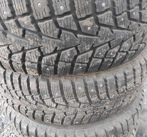 Maxxis ArcticTrekker NP3 245/65 R17 111T