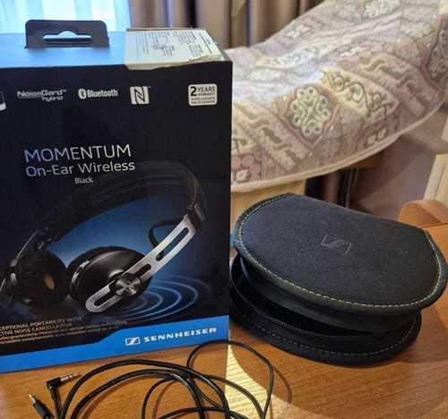 Беспроводные наушники Sennheiser Momentum M2 oebt