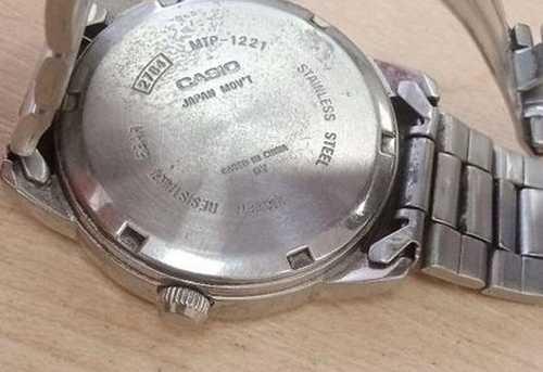 Мужские наручные часы casio MTP-1221