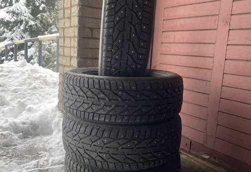 Tigar SUV Ice 215/60 R17