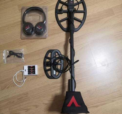 Металлоискатель Minelab Vanquish 540 pro pack